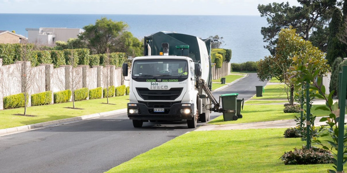 Waste Management Company | Waste Disposal Services | Solo